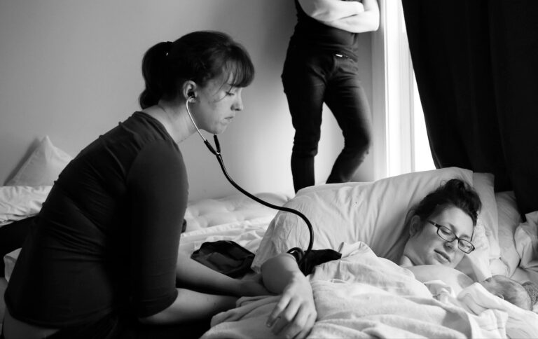 Inside the Fight to Bring Midwives Back to Massachusetts | The Nation